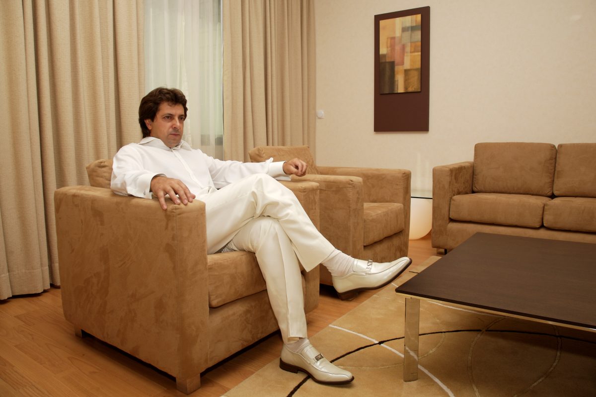 Hugo Alcol – In Conversation : SIPF Open Call Artists – DECK